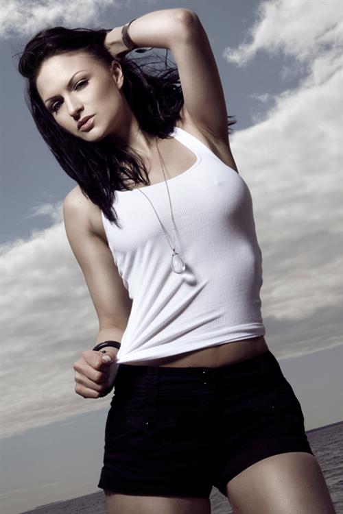 Sister Sinisters Pictures Hotness Rating Unrated
