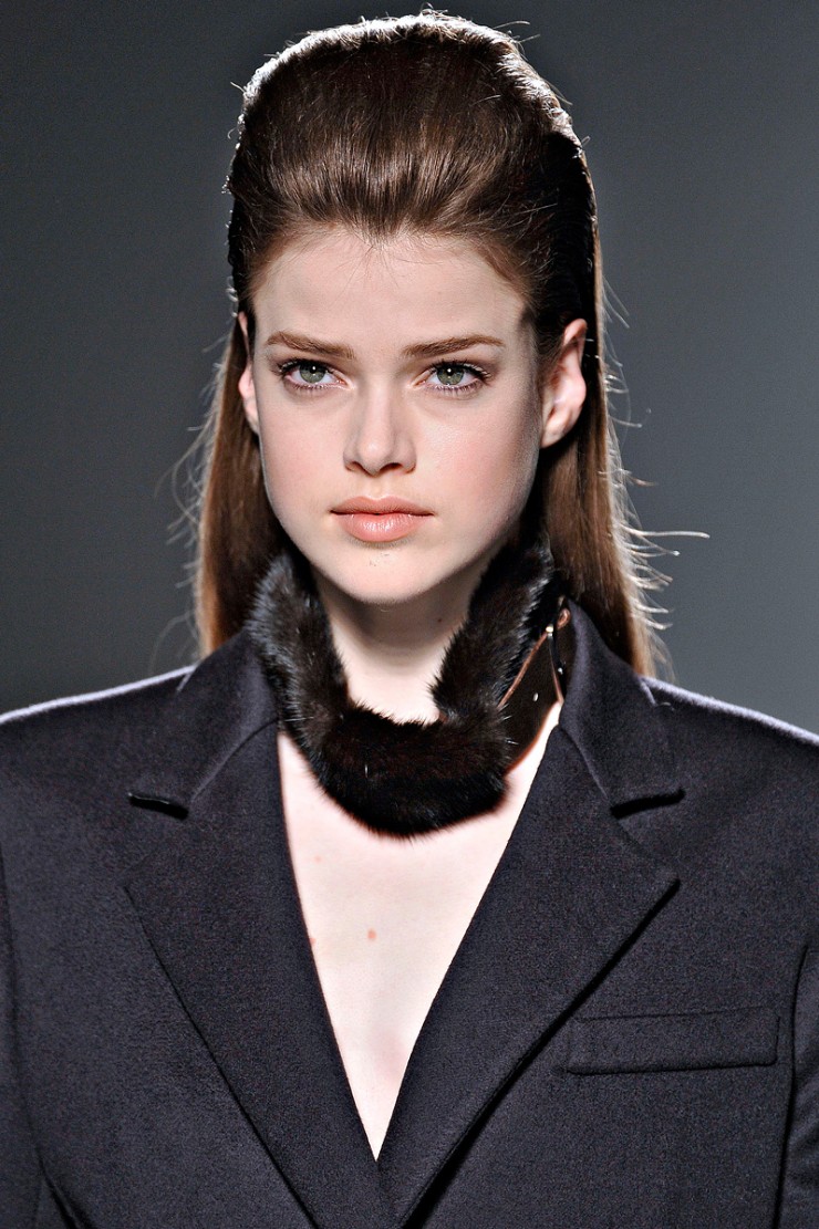 Julia Saner Pictures