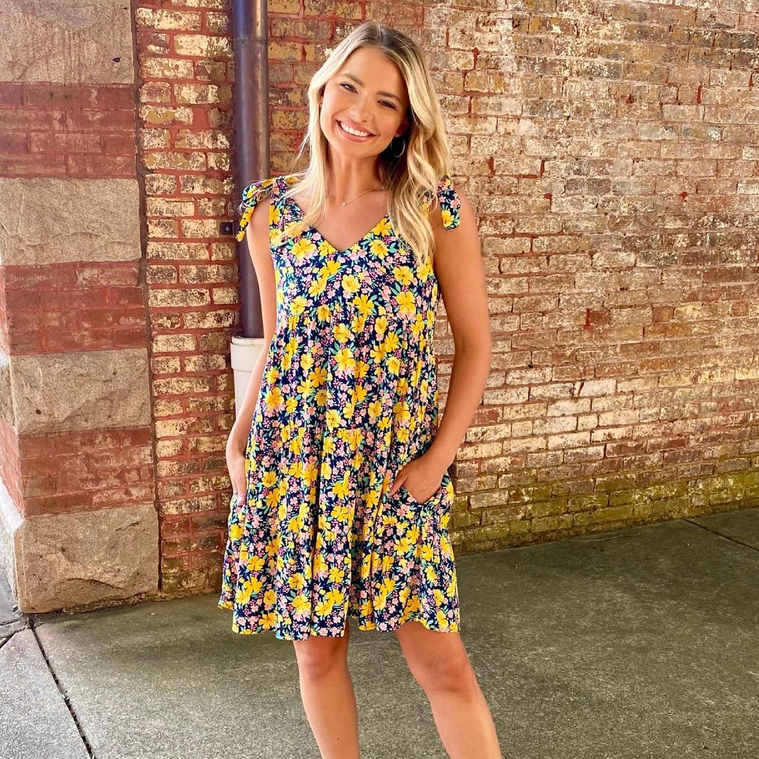 Charley Manley Pictures (745 Images)